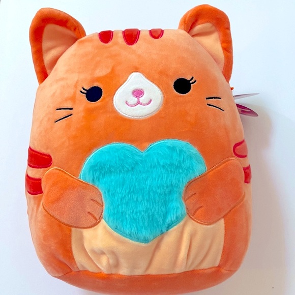 Squishmallows | Toys | Nwt Squishmallows 2 Valentines Gigi The Cat ...